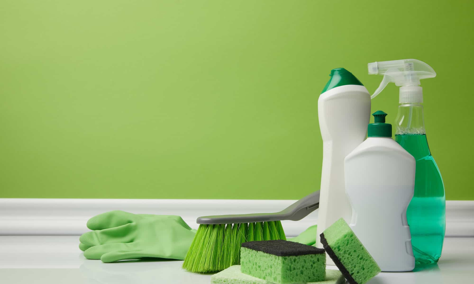 5 Things to Know Before Buying an Eco Shower Screen Cleaner